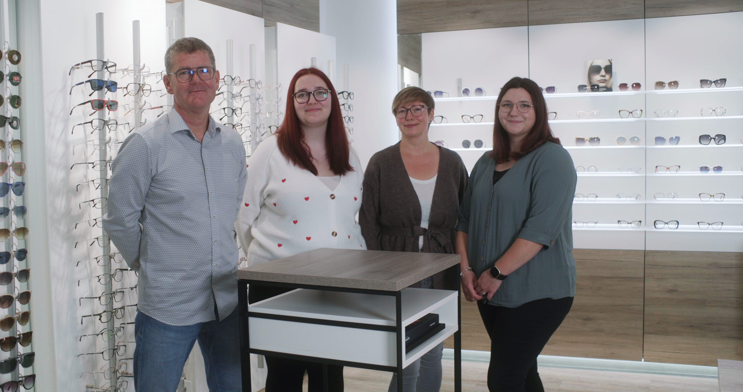 Geschäft - Besser sehen - mehr erleben | Schmutzler Optik, Wolff Optik ...